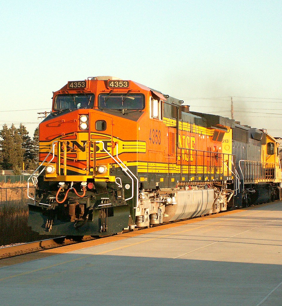 BNSF 4353